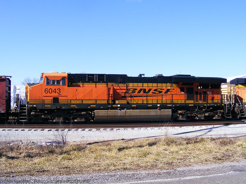 BNSF 6043